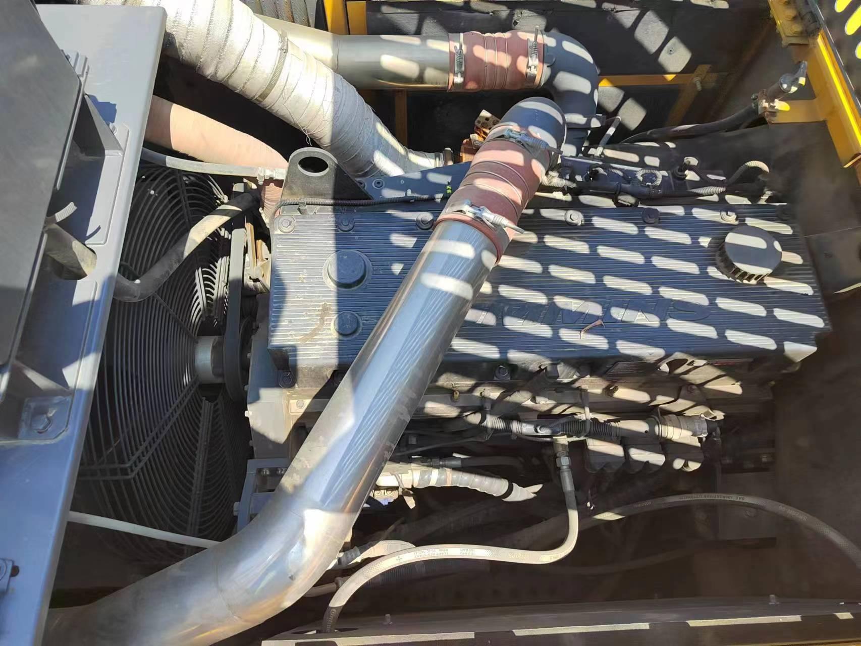 XCMG XR280D rotary drilling rig, MACHMALL