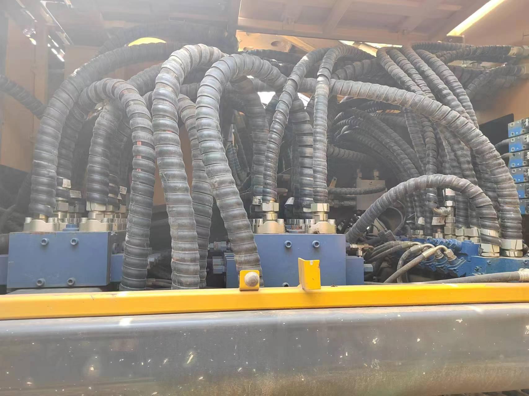 XCMG XR280D rotary drilling rig, MACHMALL