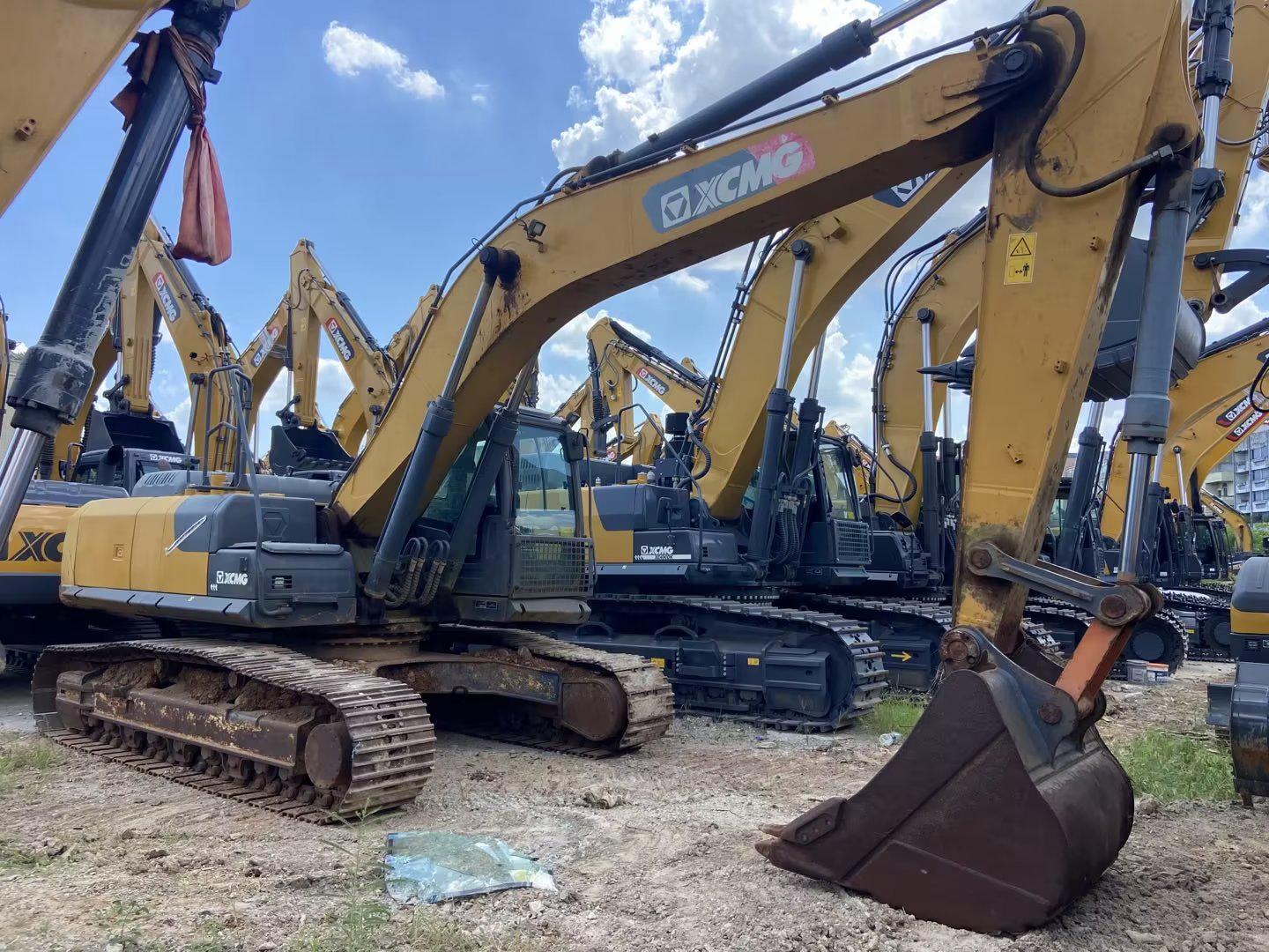 XCMG XE270DK crawler excavator, MACHMALL