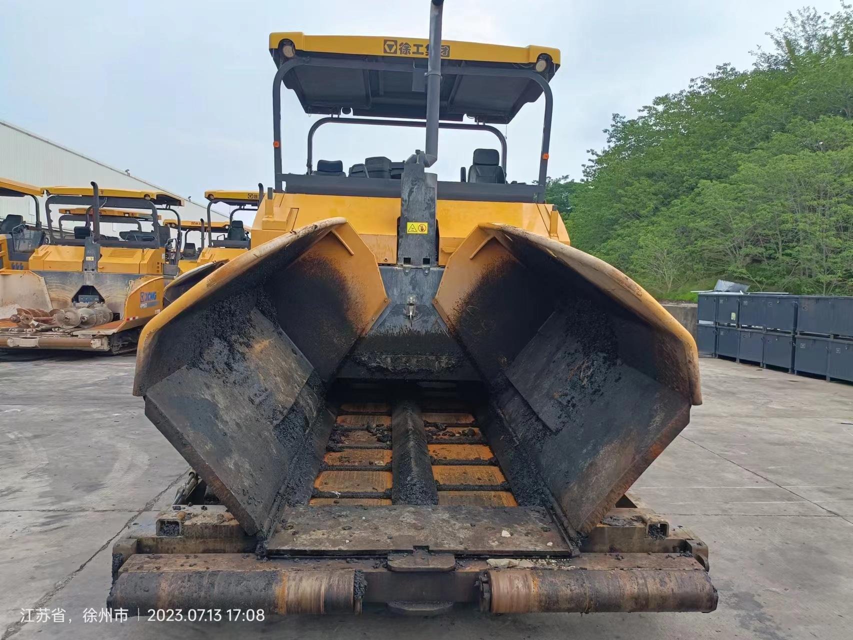 XCMG RP1253T paver, MACHMALL