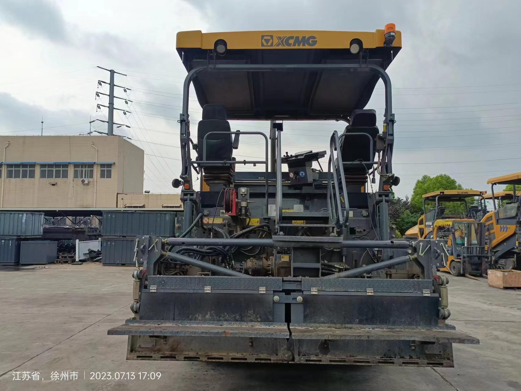 XCMG RP1253T paver, MACHMALL