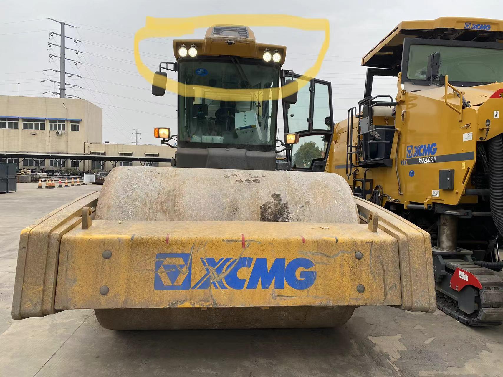 XCMG XS365 single steel roller, MACHMALL