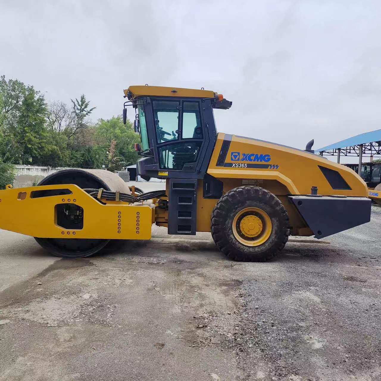 XCMG XS365 single steel roller, MACHMALL
