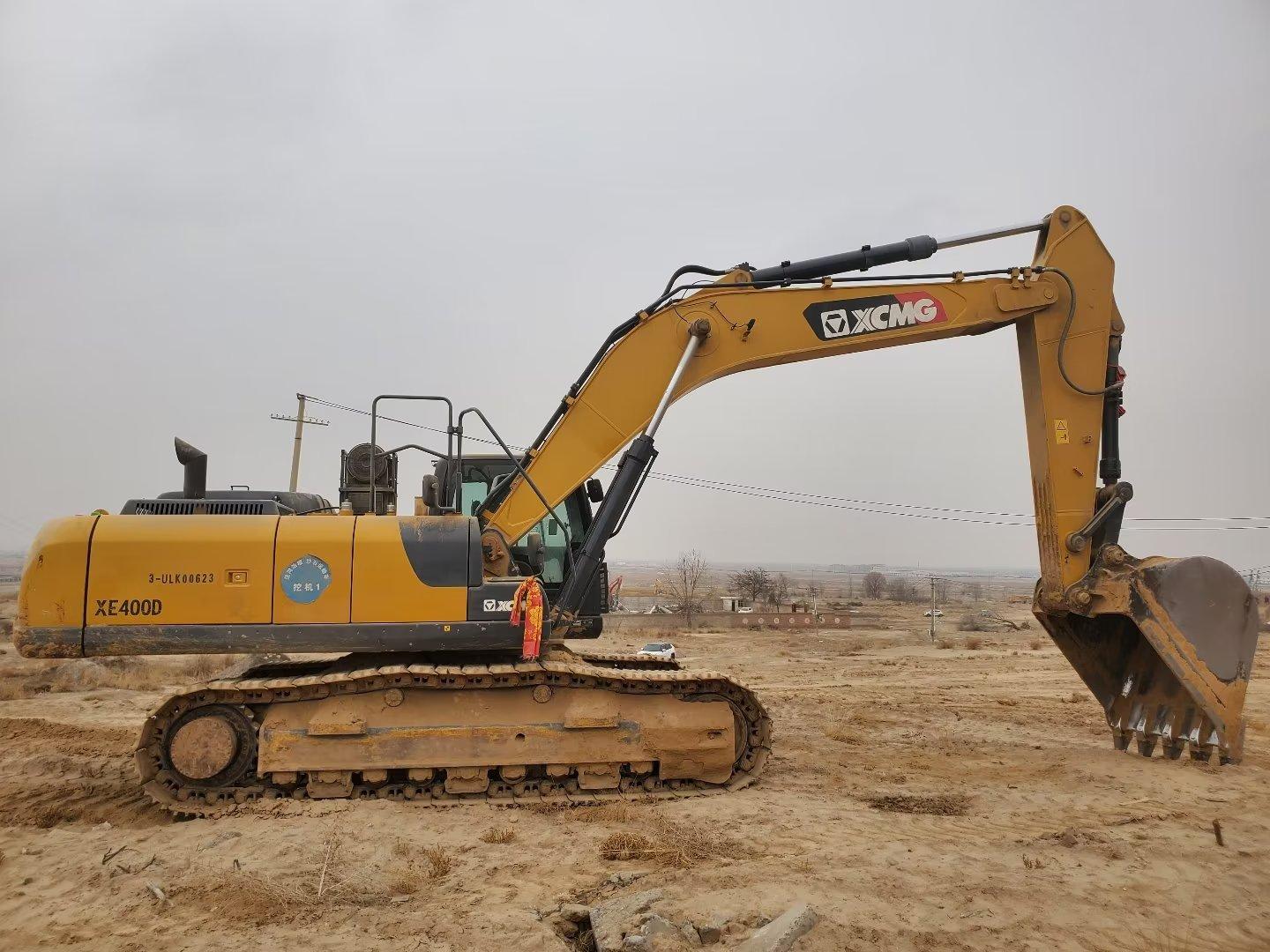 XCMG XE370D crawler excavator, MACHMALL